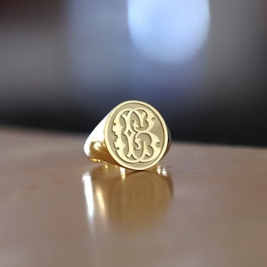 10ct Gold Custom Monogram Engraved Signet Ring, Gold Initial Engaved ...