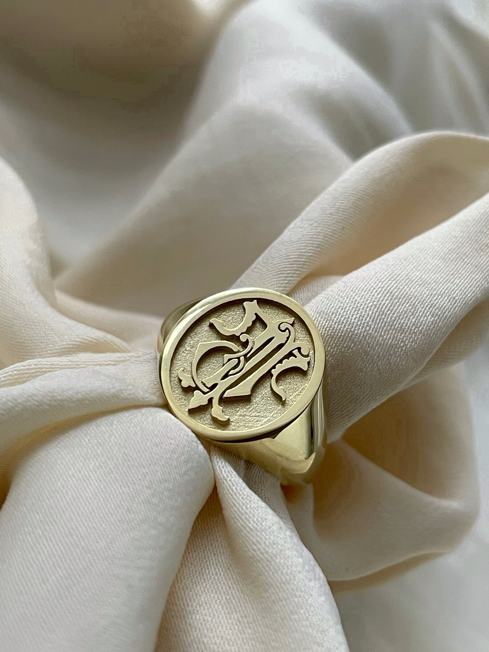 Custom Gold Monogram Engraved Signet Ring Gold Initial - Etsy