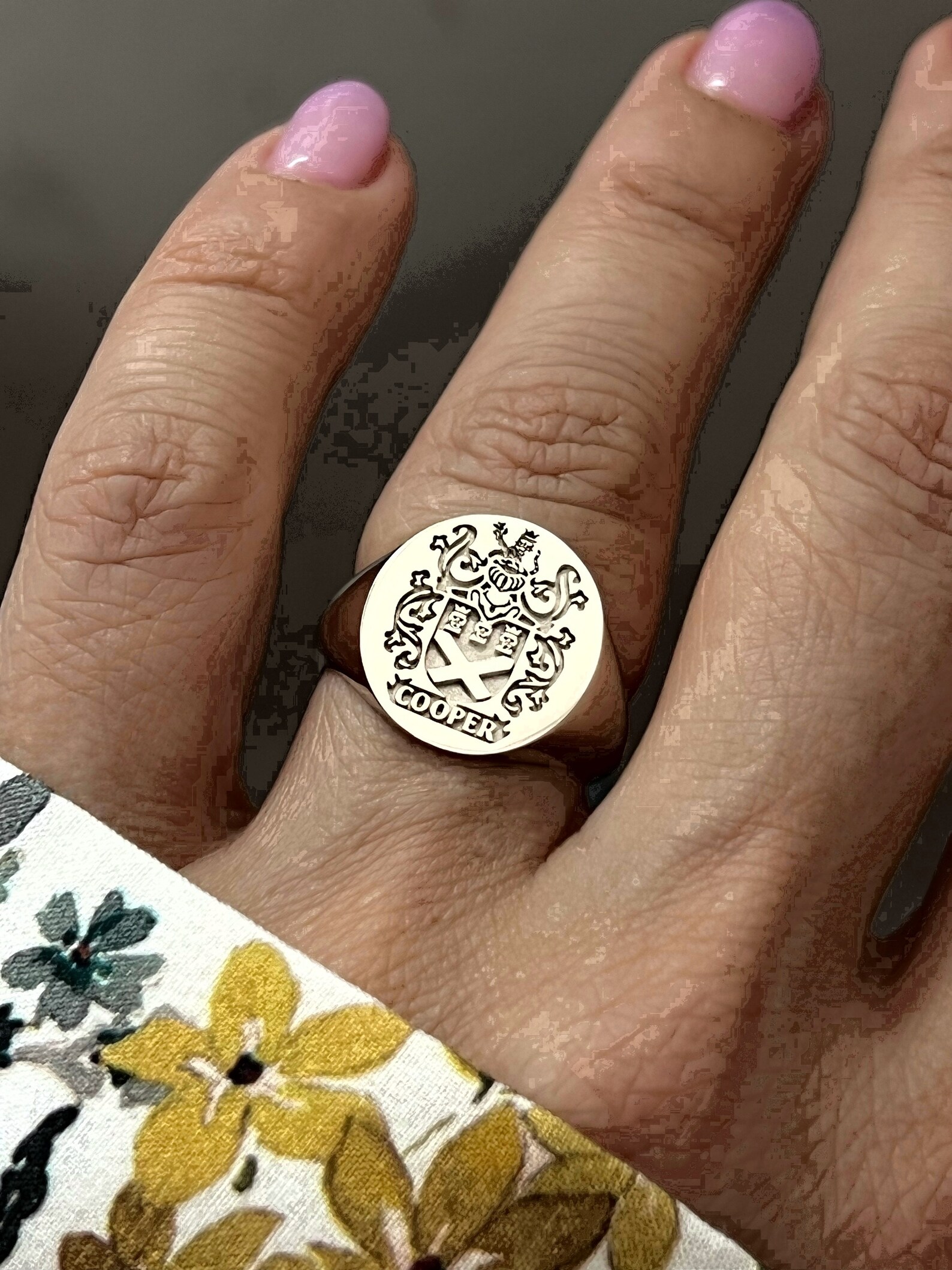 Family Crest Signet Ring Gold Coat of Arms Signet Ring Irish - Etsy