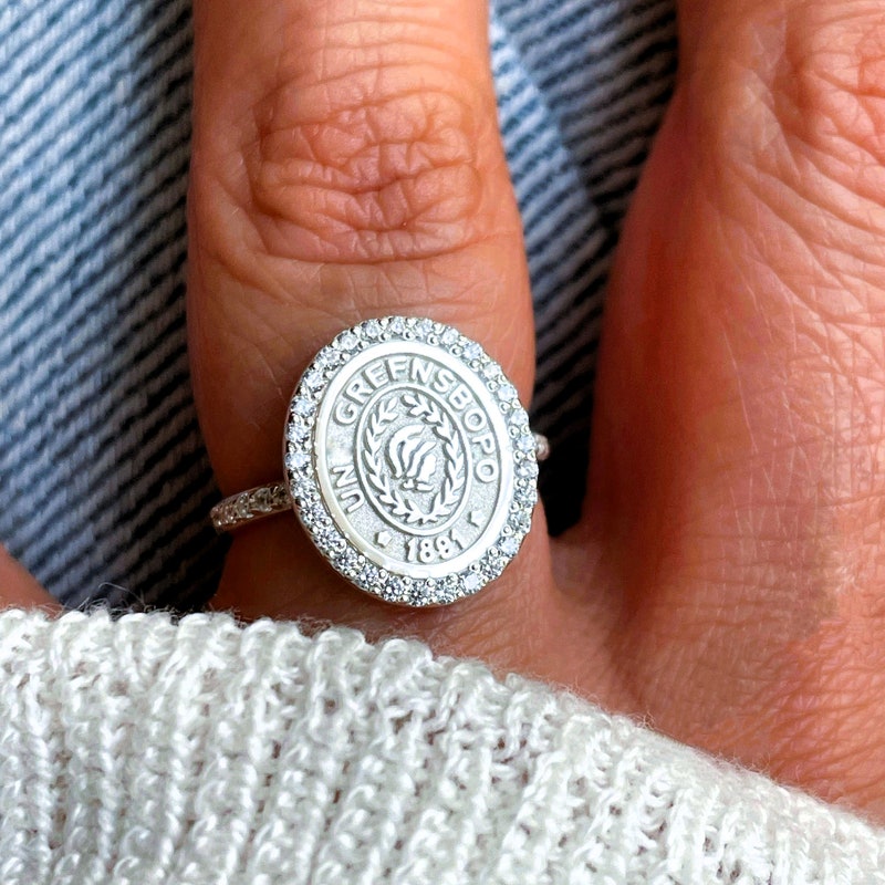 10k College Class Ring - Etsy