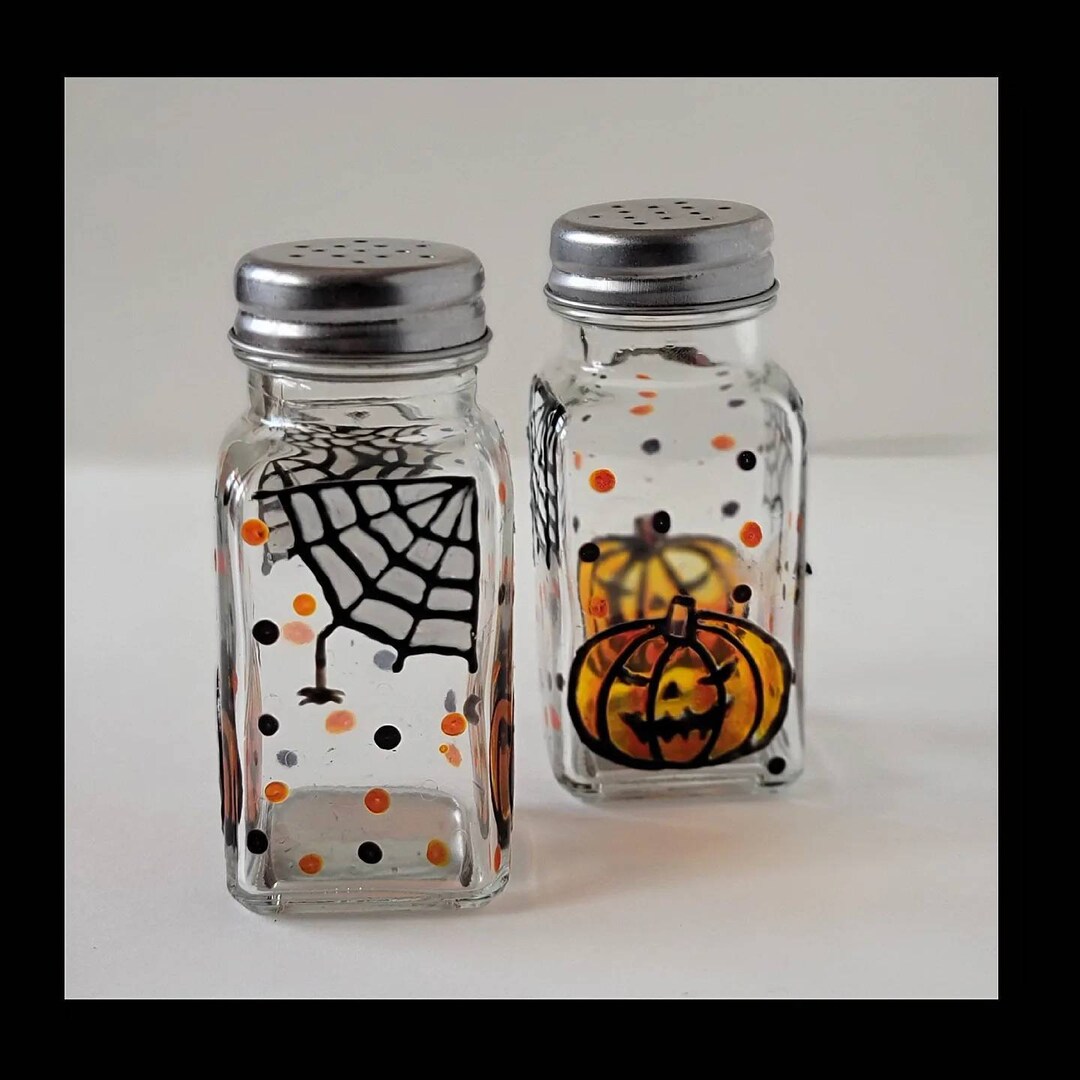 Halloween Spider Web Jack O Lantern Pumpkin Salt and Pepper Shakers ...