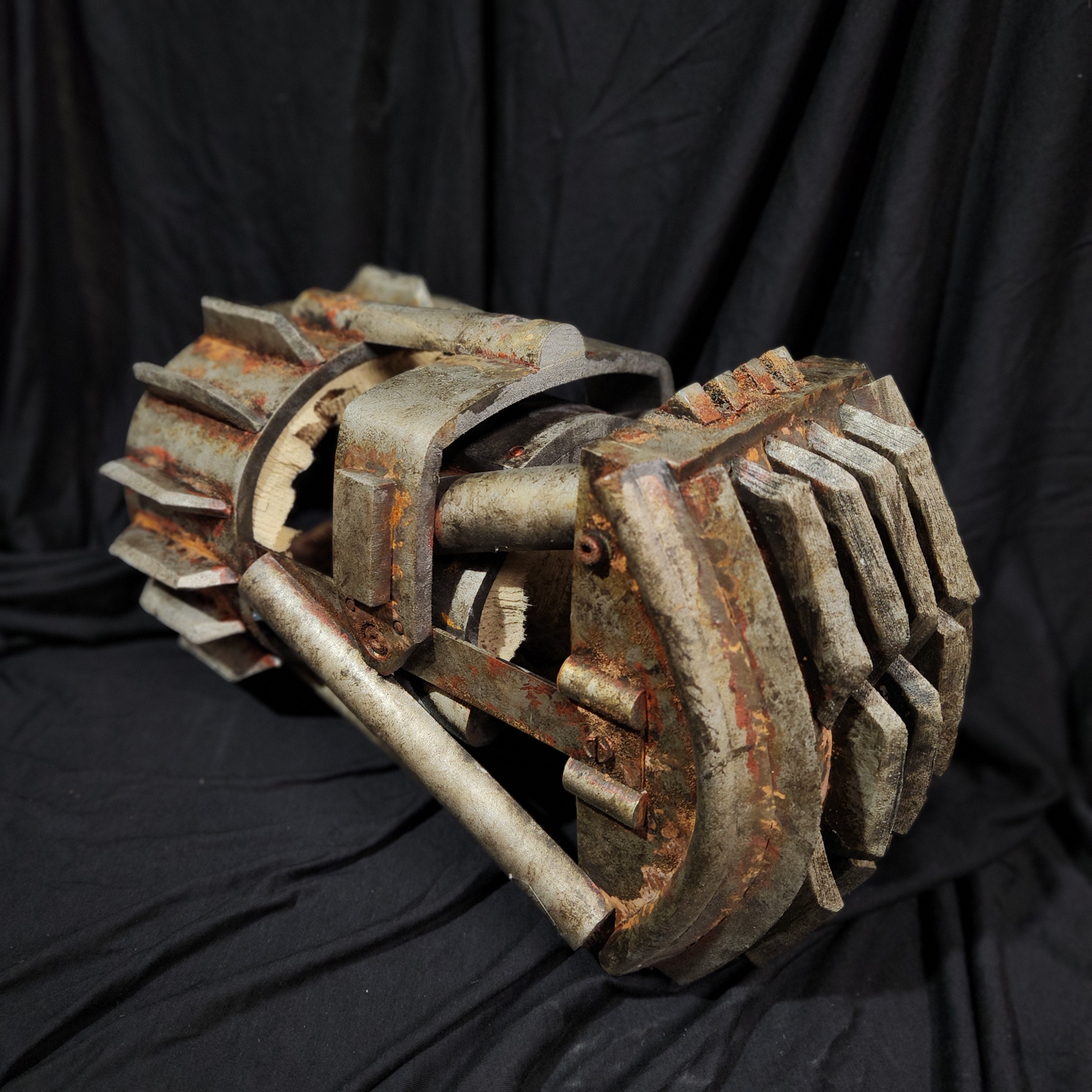 WEARABLE High Density Foam Wasteland Power Fist Prop Weapon for Cosplay ...