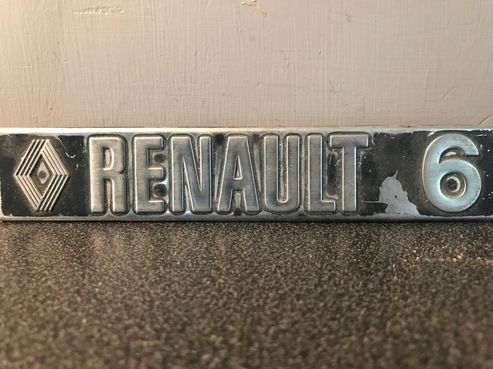 Vintage French Classic Renault 6 Car Emblem Home Decor Car - Etsy