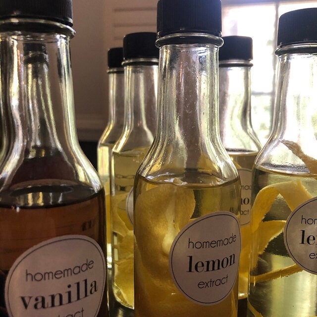 Round Extract Labels - Vanilla, Maple, Almond and More - 1.5 or 2 in ...