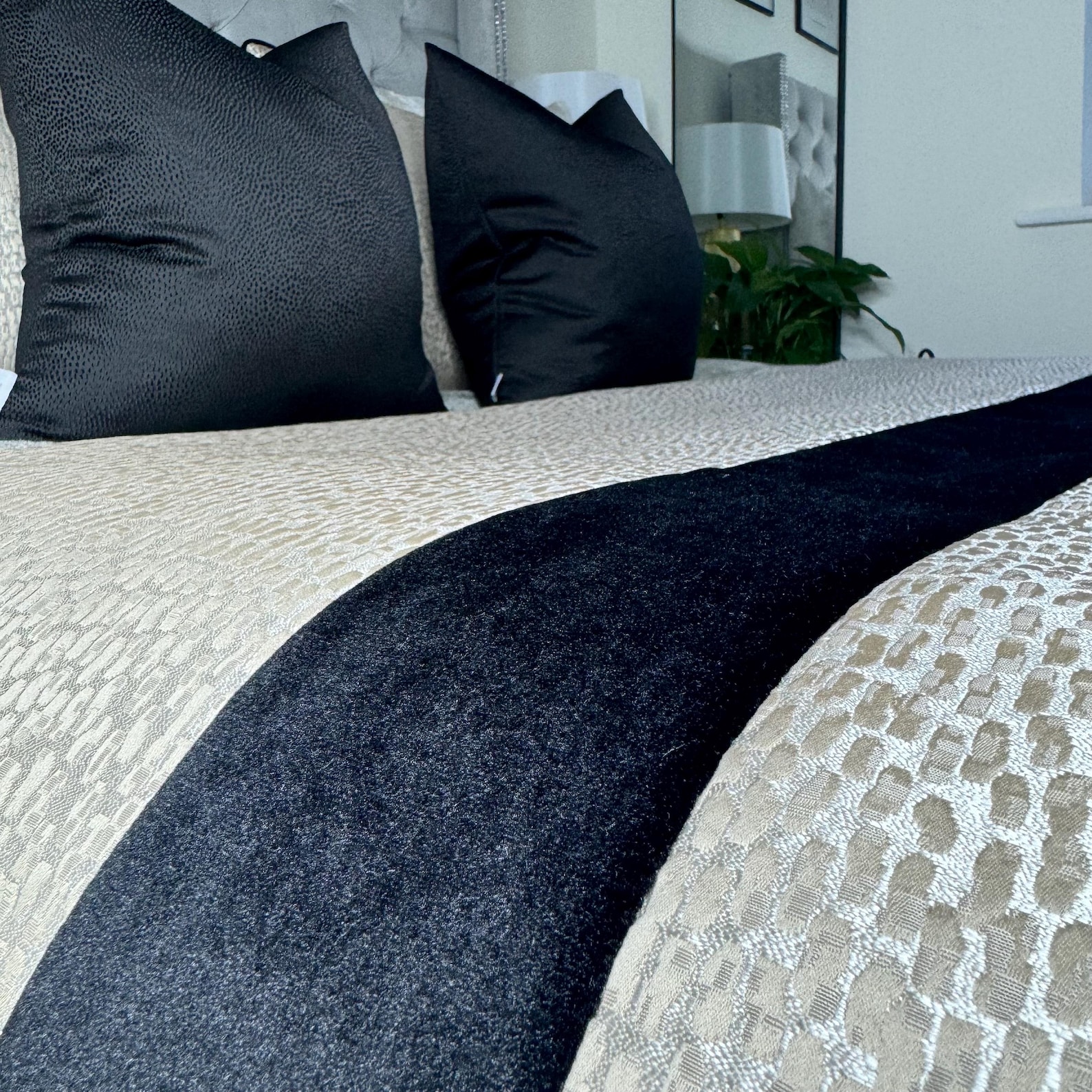 Elegant Black Gold Champagne Bed Runner: Luxury Antelope Print Scarf ...