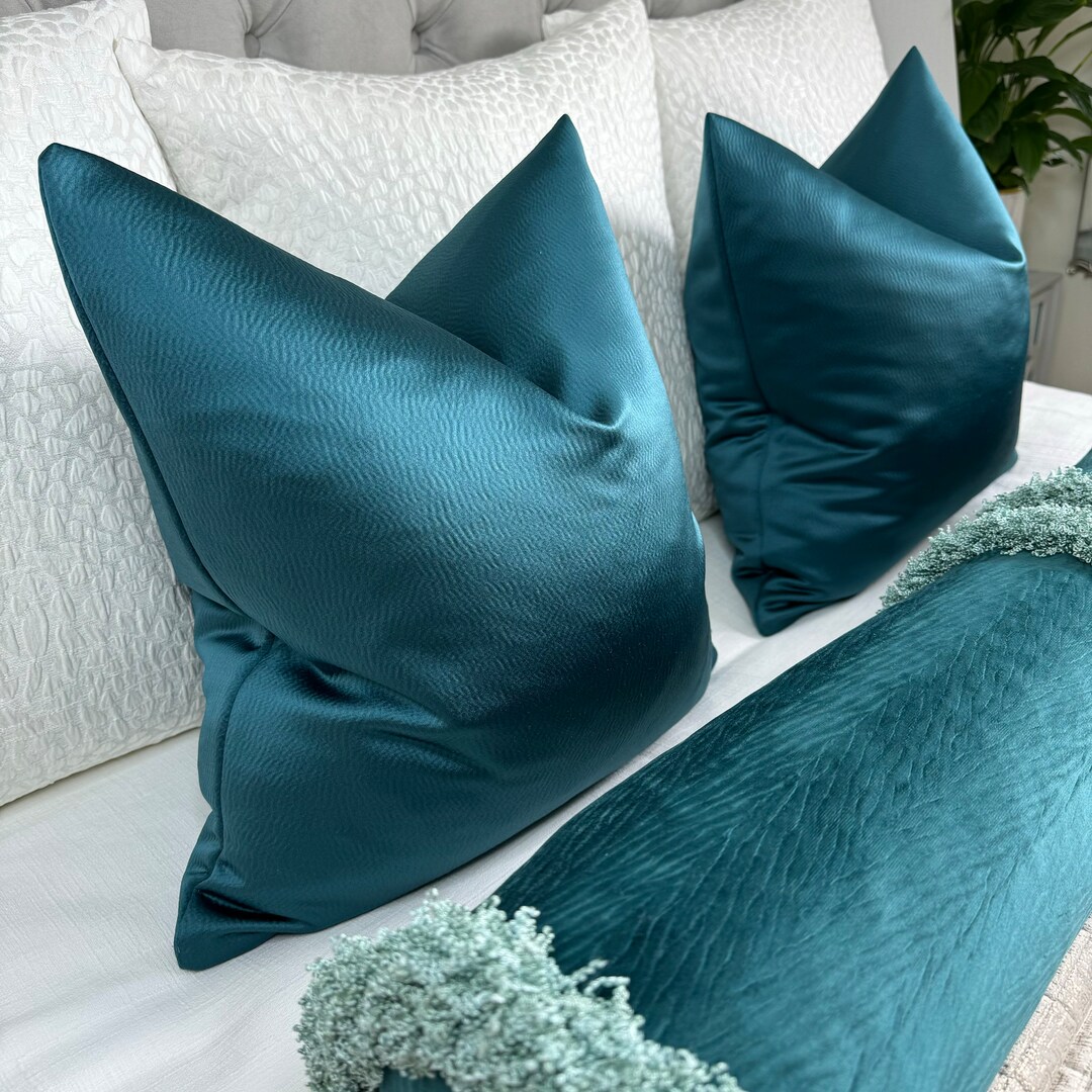 Scatter Teal Cushion Cover, Textured Sateen Pillow Cover, Luxury Teal ...