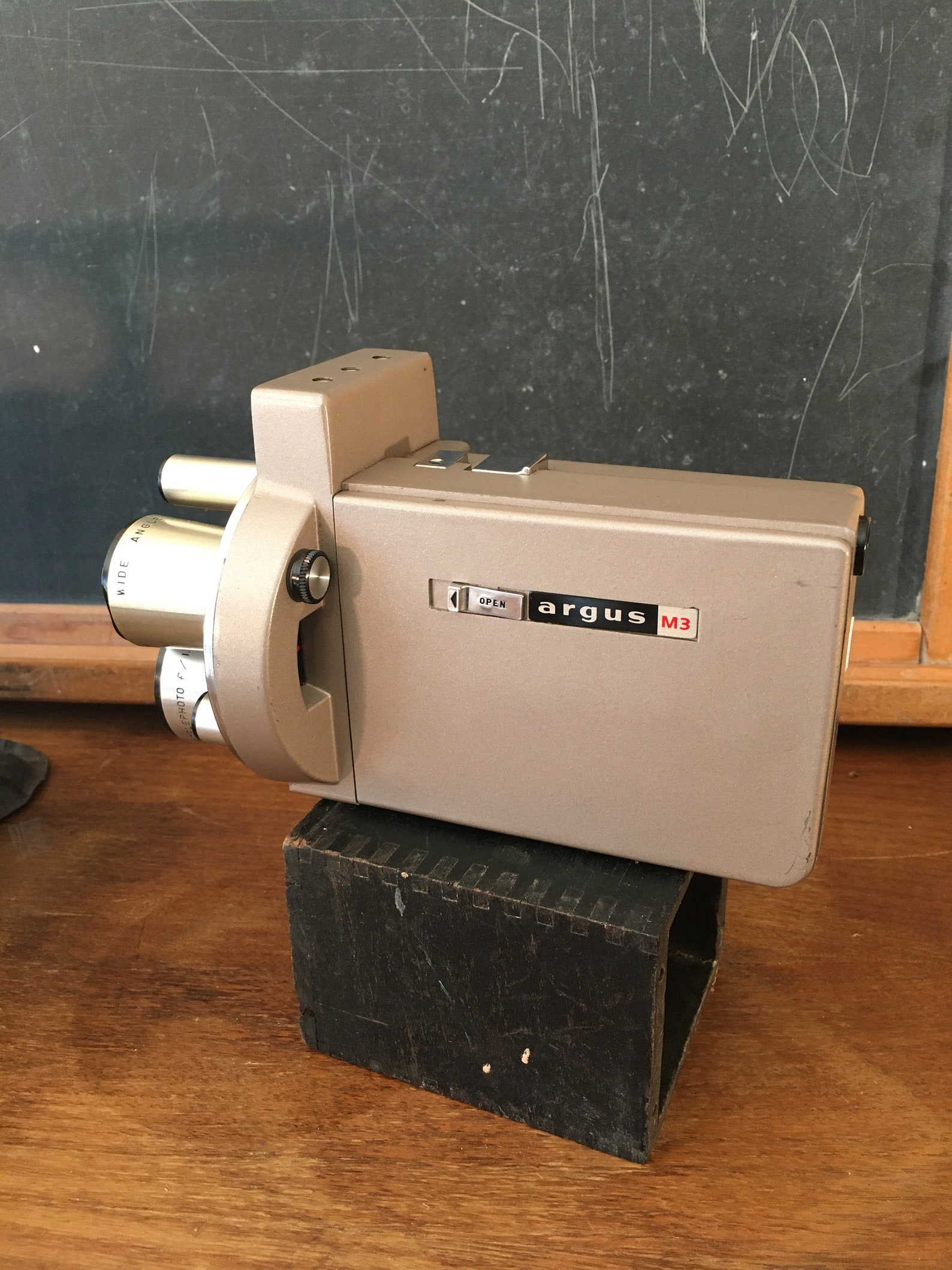 Vintage Argus M3 Movie Camera With Original Leather Case - Etsy