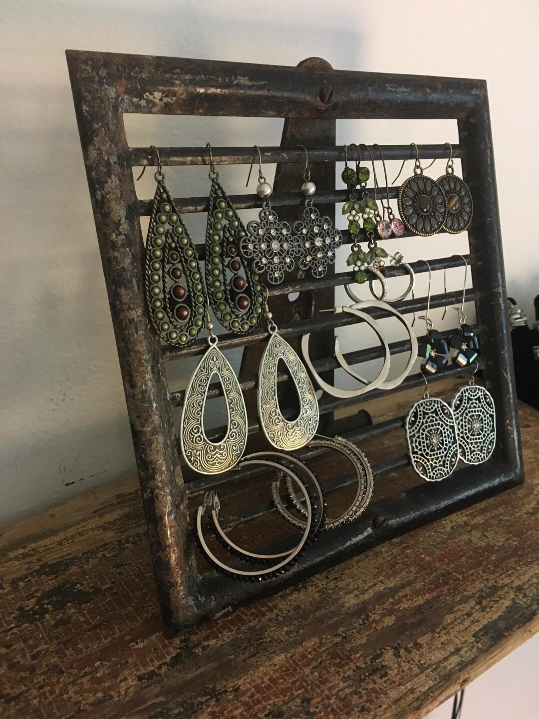 Vintage Earring Holder, Tabletop Metal Earring Holder, Small Free ...
