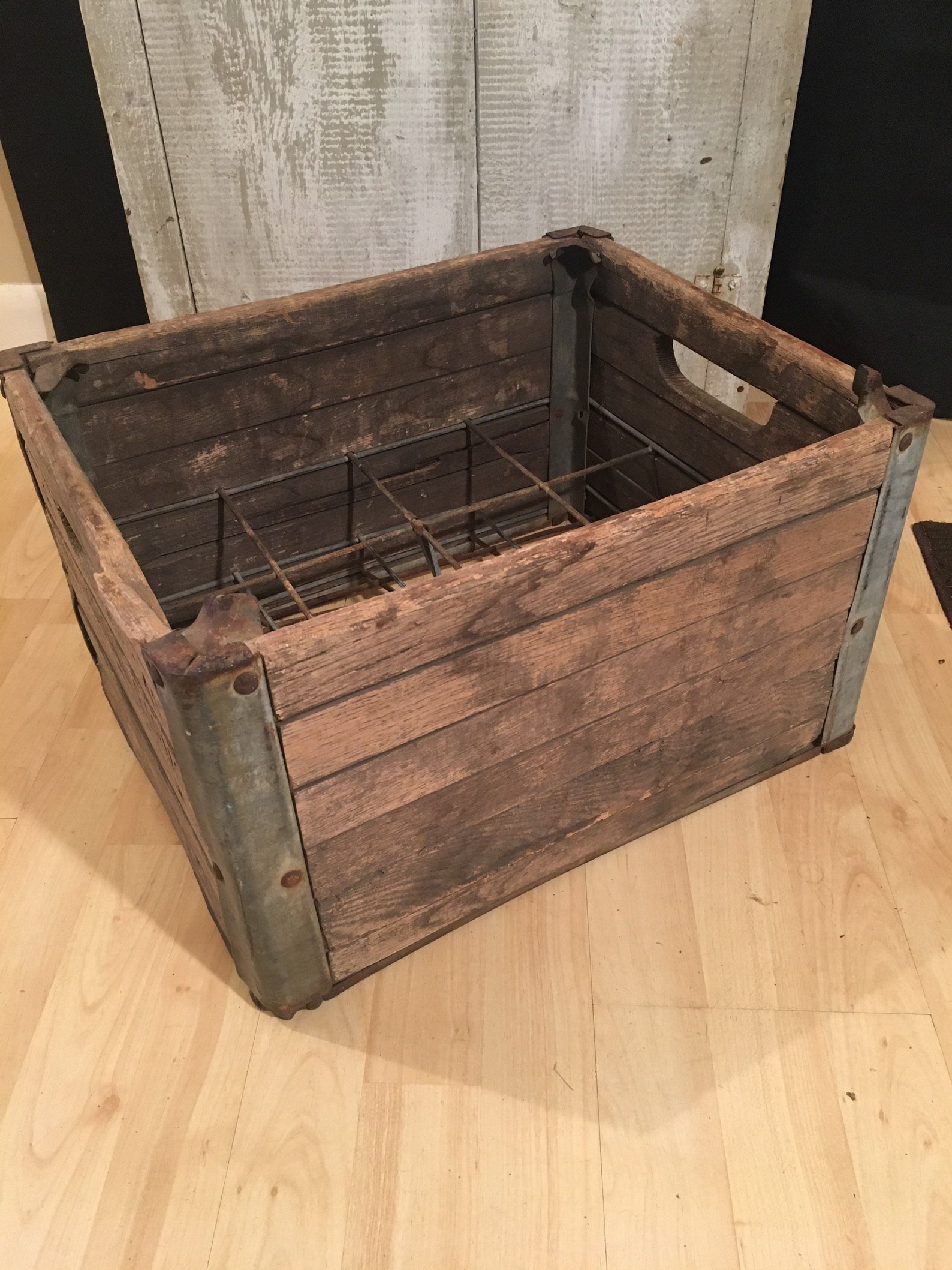 Vintage Pine Grove Farms Milk Crate, Wood and Metal Milk Crate ...