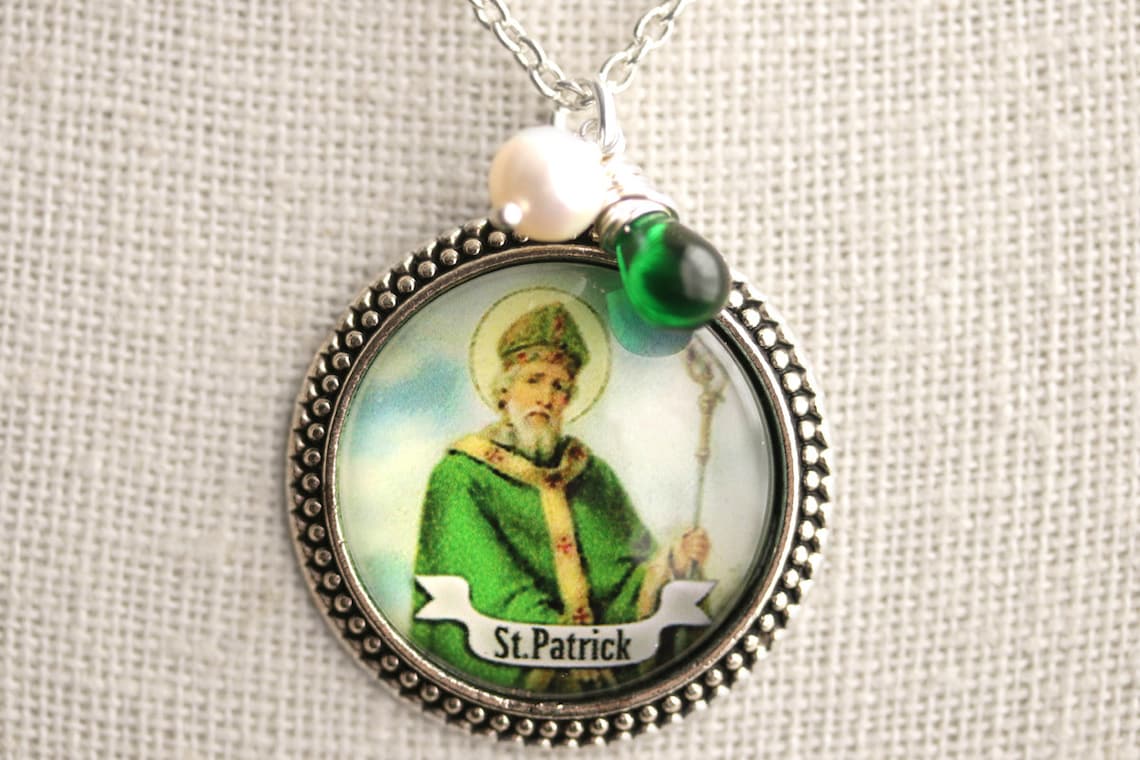 St Patrick Necklace. Saint Patrick Pendant With Fresh Water - Etsy