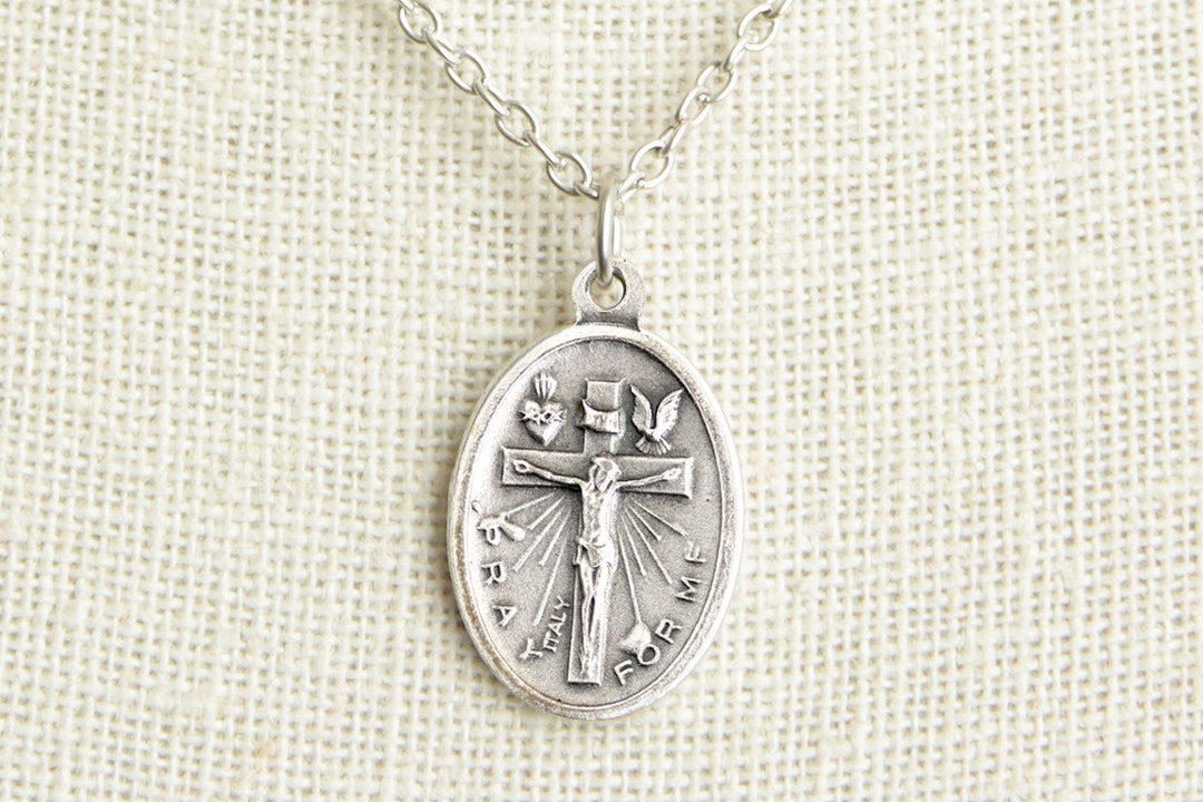 Crucifixion Medal Necklace. Crucifixion Necklace. Catholic Necklace ...