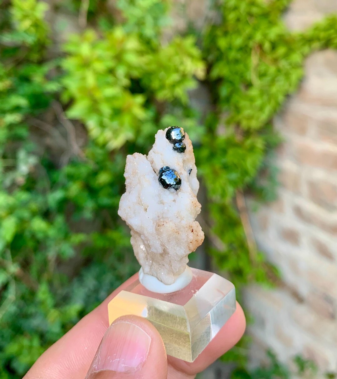 Natural Hematite Crystals on Matrix From Skardu Mine, Hematite Ball ...