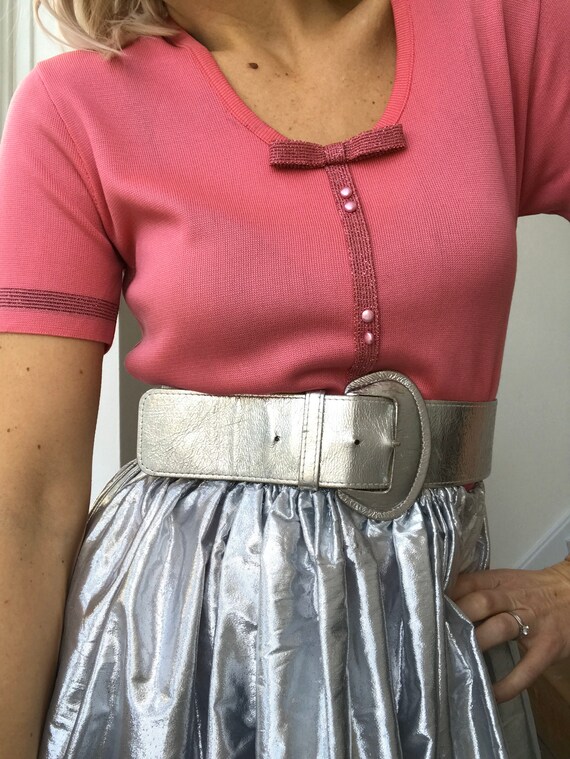 1960s Fine knit stretch pink vintage top with bow det… - Gem