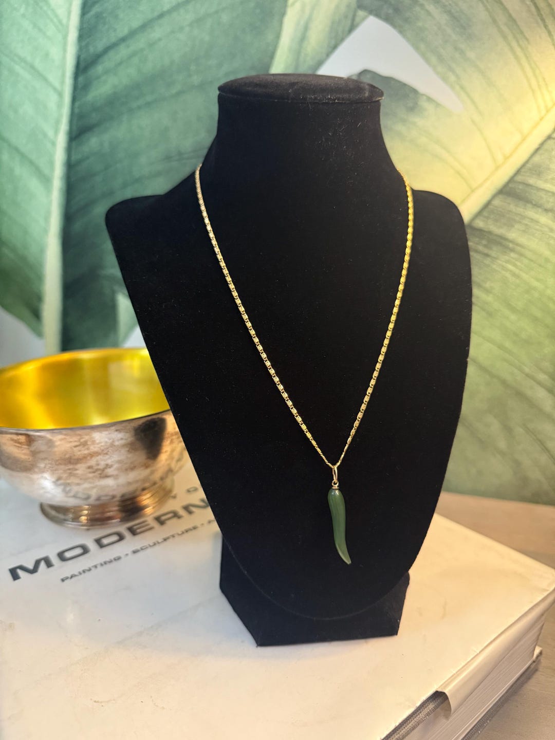 Italian Horn Jade Cornicello Necklace – 12K Gold Chain - Etsy