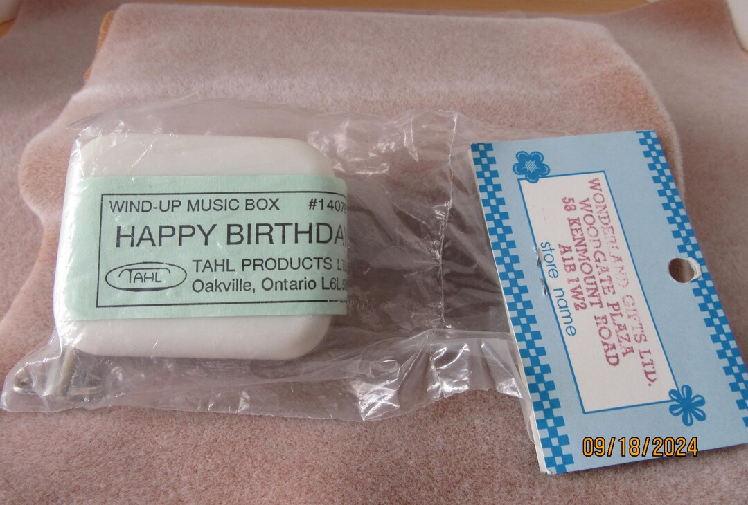 Vintage Wind-up Music Box Insert for Crafting – Happy Birthday - Etsy