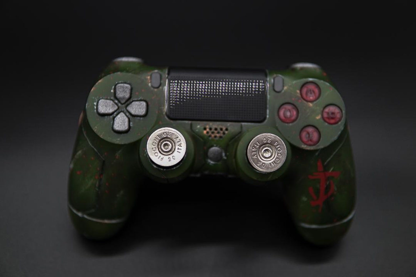 DOOM Slayer style PS4 controller | Etsy