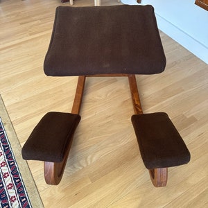 Mid Century Balans Stokke Variable Ergonomic Kneeling Chair Designed by ...