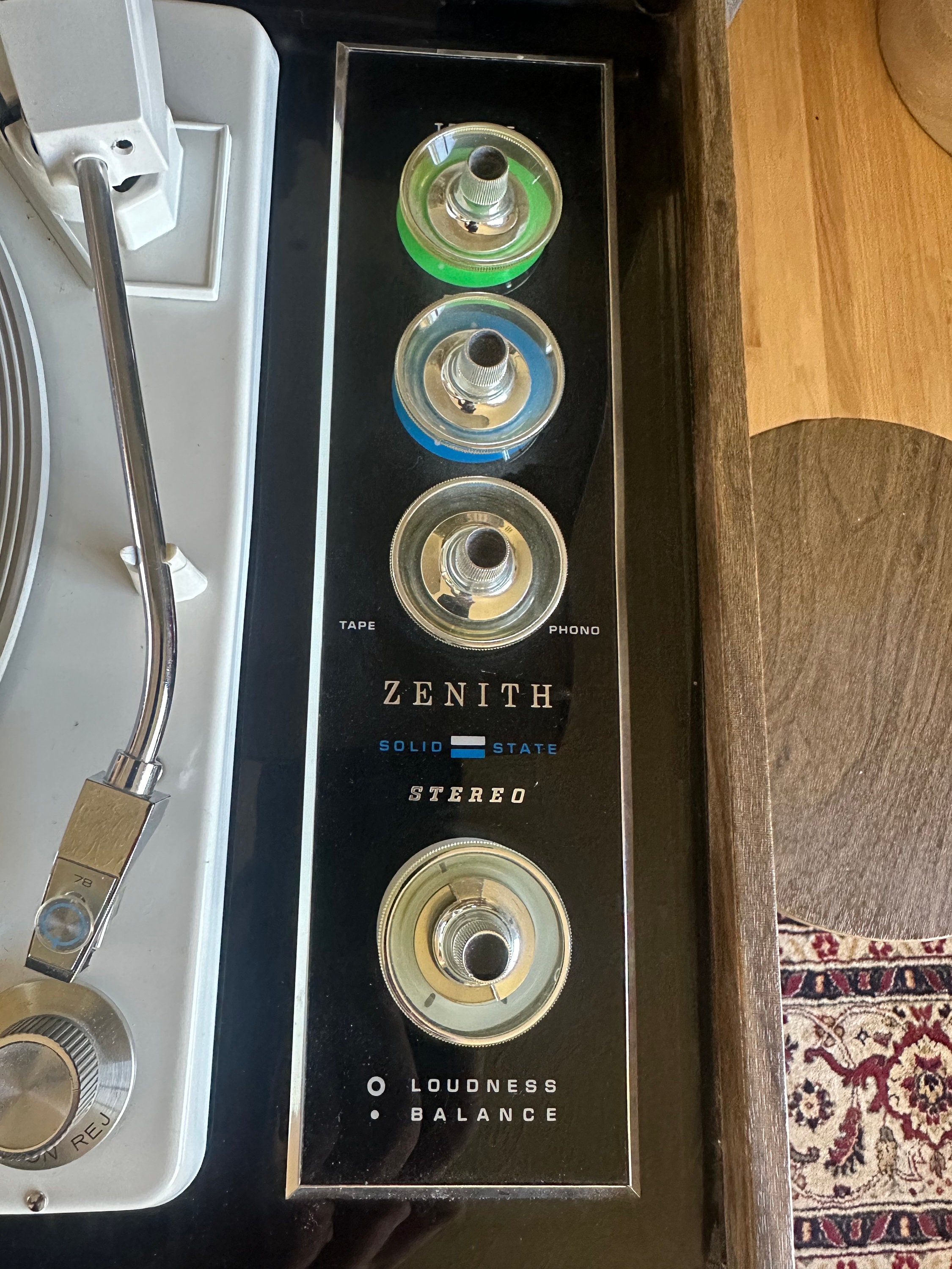 Zenith Circle of Sound Vintage Stereo System: Mid Century Turntable ...
