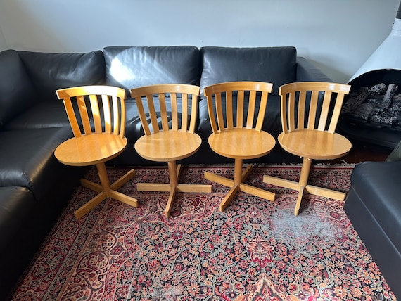 Scandinavian swivel chair store