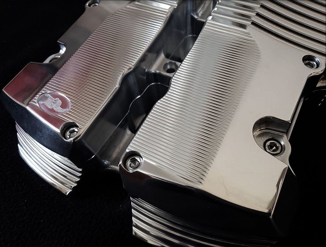 Harley Milwaukee 8 / M8 Harley Rocker Boxes , Show Polished Billet ...