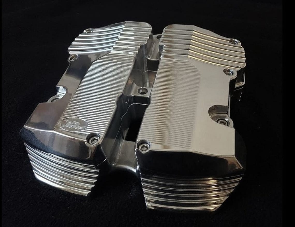 Harley Milwaukee 8 , M8 Only Show Polished Rocker Boxes High End Billet ...