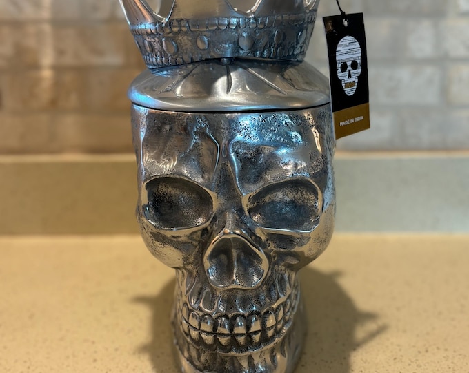Metal Large Cookie Jar Skull With Crown Halloween Gothic RARE - Etsy