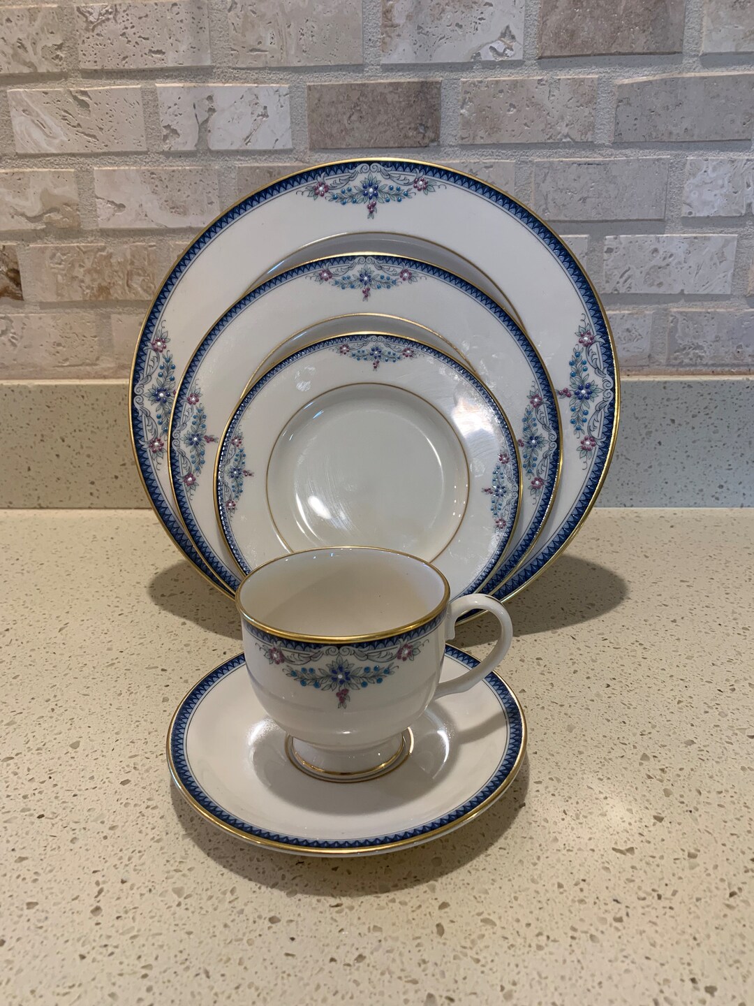 Lenox Columbia 5 Piece Place Setting Excellent First Quality Condition ...