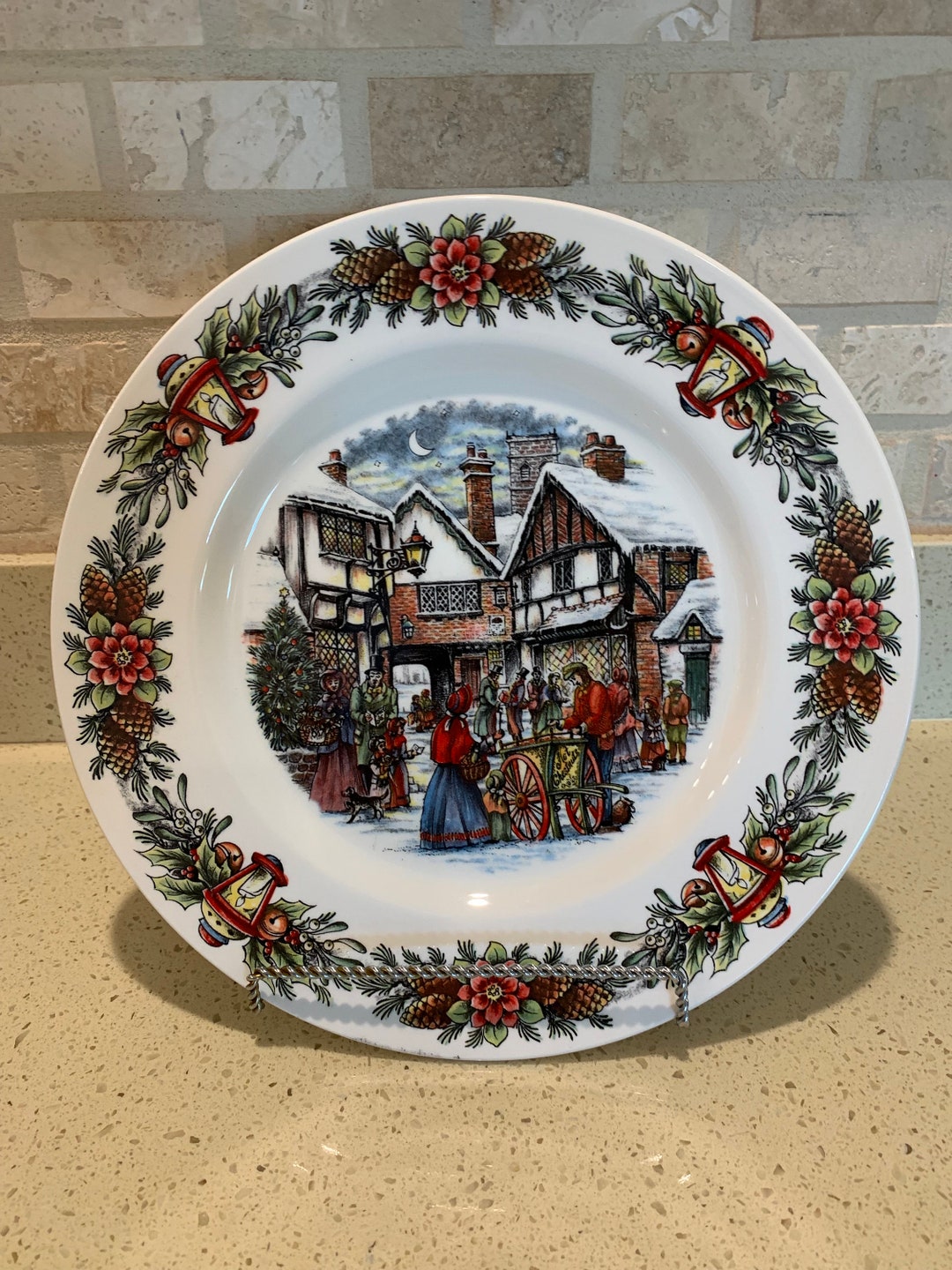 Royal Stafford Christmas Dinner Plate 11 Inches Hot Chestnut Seller ...