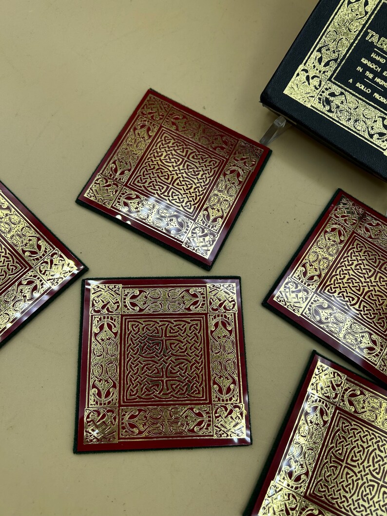 6-pc Celtic Design Placemats by Rollo of Scotland Gold on Red, Green ...