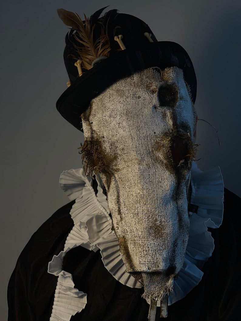 Mari Lwyd Mask: Burlap Horse Skull, Cosplay Costume Prop - Etsy