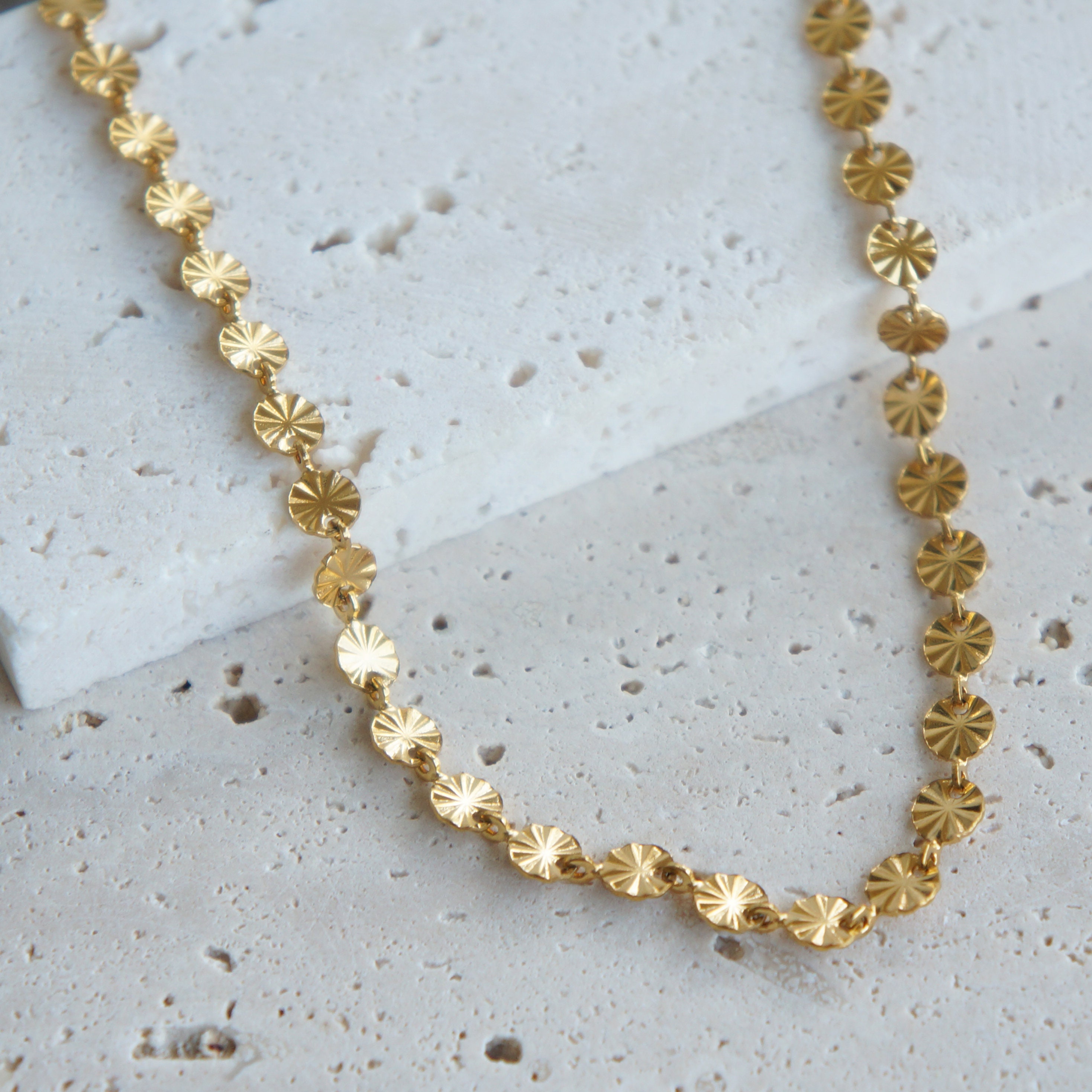 Dainty Gold Disc Chain Necklace: Minimalist Layering Necklace - Etsy