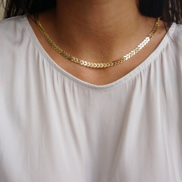 Gold Chevron Necklace - Etsy