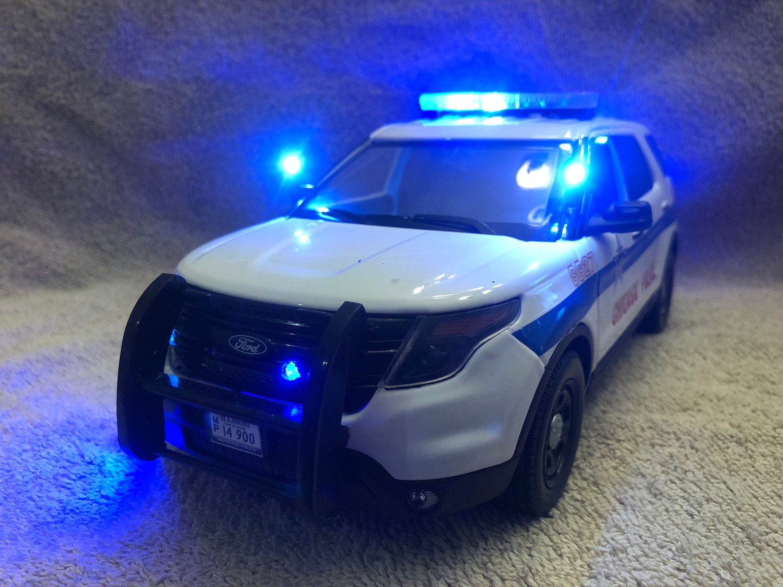 1/18 Scale Chicago Police Dept Die-cast Ford Explorer Model Replica ...