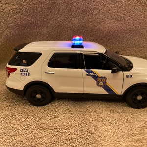 1/24 Scale Philadelphia Police Dept Die Cast Model Car Ford Explorer ...