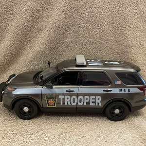 1/18 Scale State Trooper Police Die-cast Ford Explorer Model Replica ...