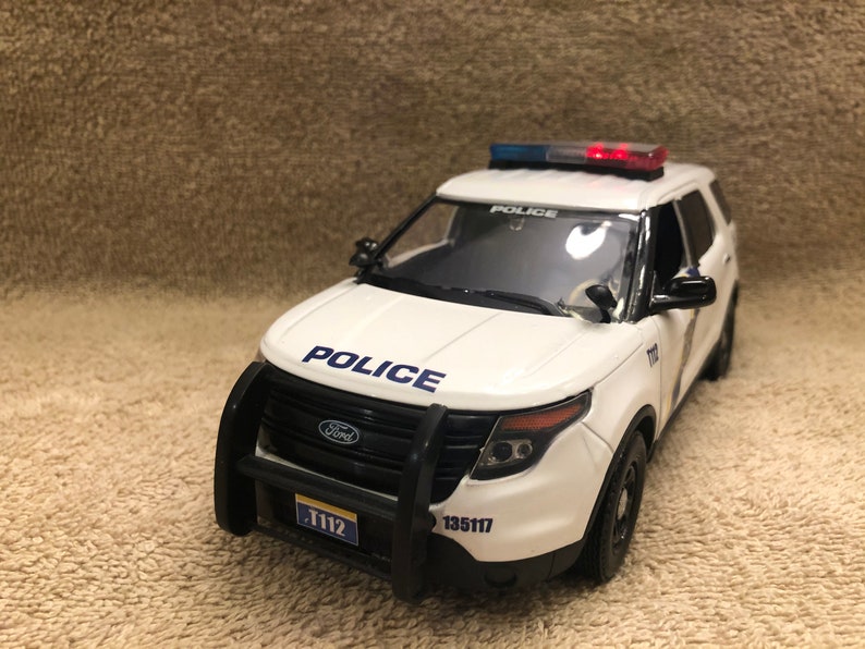 1/24 Scale Philadelphia PA Police Dept Die Cast Model Car Ford - Etsy
