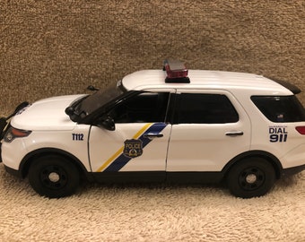 1/18 Scale Die-cast Model Replica US Customs Field Operations Ford ...