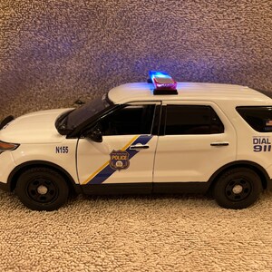 1/24 Scale Philadelphia Police Dept Die Cast Model Car Ford Explorer ...