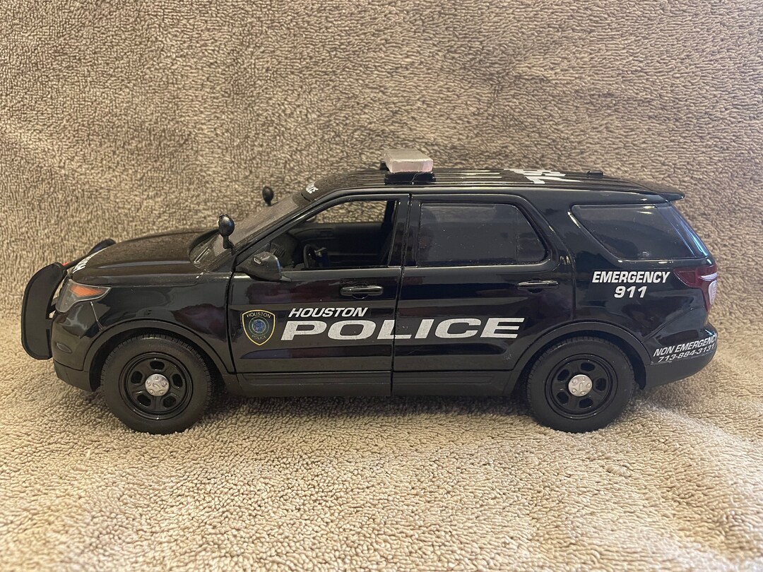 1/18 Scale Houston Texas Police Dept(black Car Version) Die-cast Ford ...