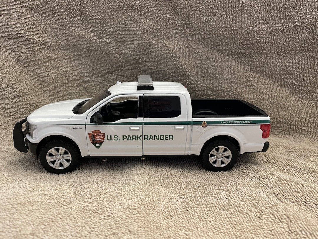 1/24 Scale US Park Ranger Diecast Ford F-150 Pickup With Working Lights ...