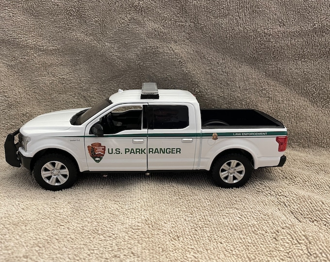 1/24 Scale US Park Ranger Diecast Ford F-150 Pickup With Working Lights ...
