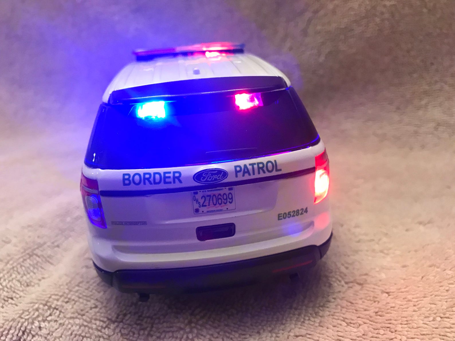 1/24 Scale United States Border Patrol Die Cast Model Car Ford | Etsy