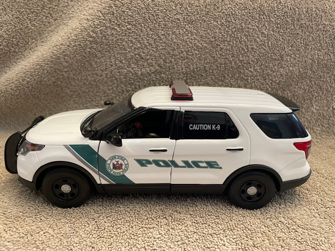 1/24 New York State Parks Police K-9 Unit Ford Explorer With Working ...