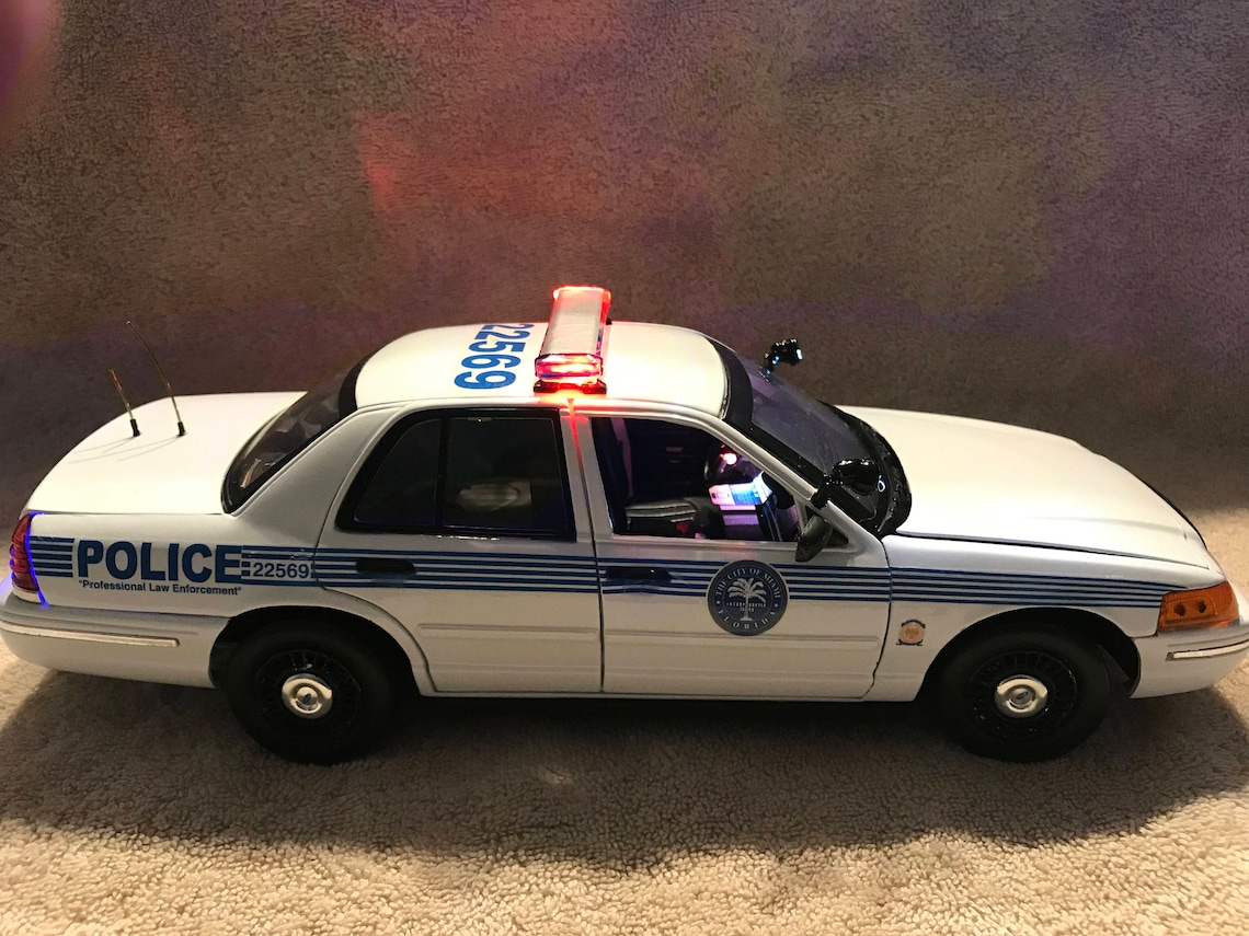 1/18 Scale Miami City Die Cast Model Police Car Replica With Working ...