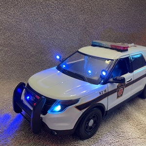 1/18 Scale State Police Diecast Ford Explorer Model Car With Working ...