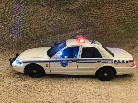 1/24 Scale Miami FL Police Ford Crown Vic With Working Lights | Etsy