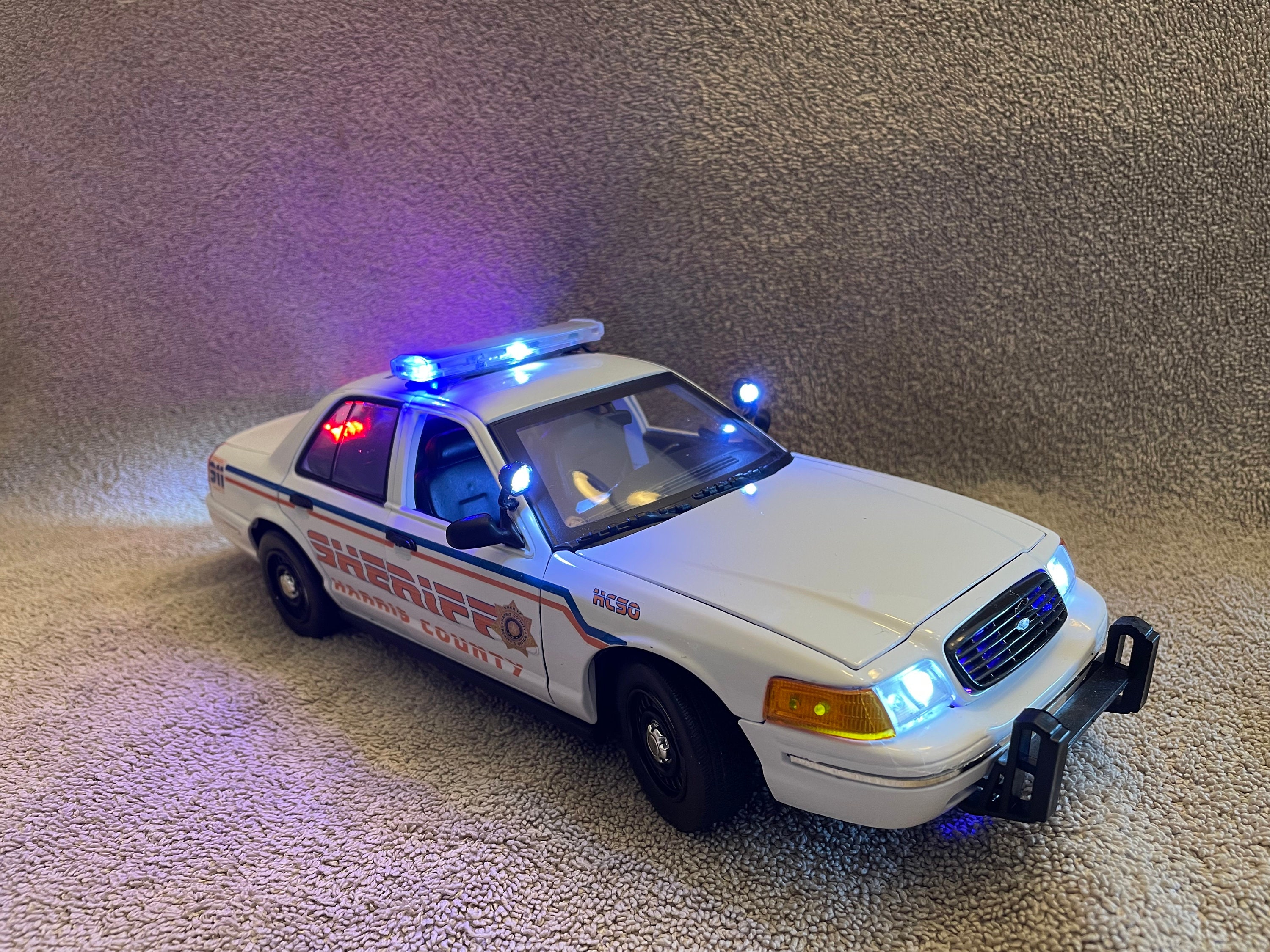 1/18 Scale Harris County Texas Sheriffs Diecast Ford Crown Vic With ...