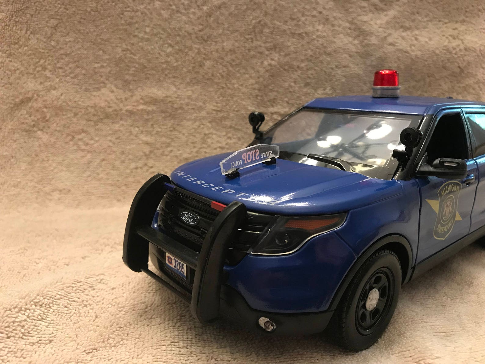 1/18 scale die-cast michigan state police ford explorer | Etsy