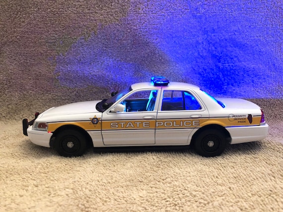 1/24 Scale Illinois State Police Dept Die Cast Model Car Ford | Etsy