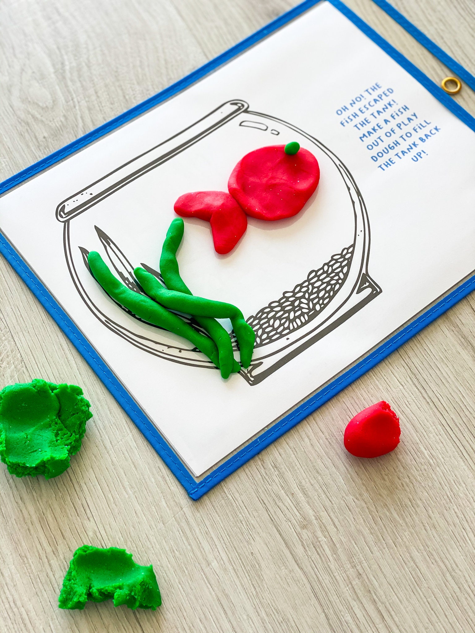 Play dough activity sheet set in reusable pouch - includes (18 ...